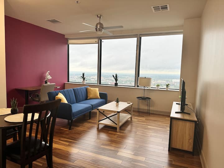 Cozy Dallas Getaway: Cozy, Modern, & Walkable - Dallas