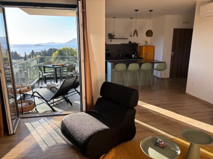 Luxury Four M Apt3 - Srebreno