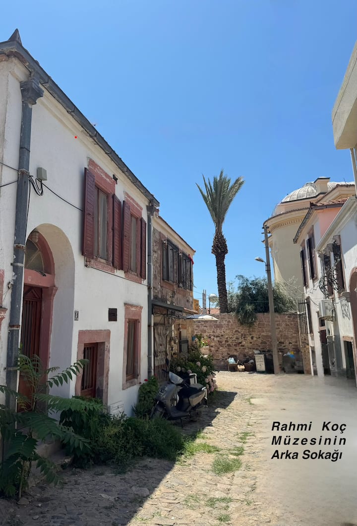 Cunda Adası Kilise Yanı Rum Evi - Ayvalık