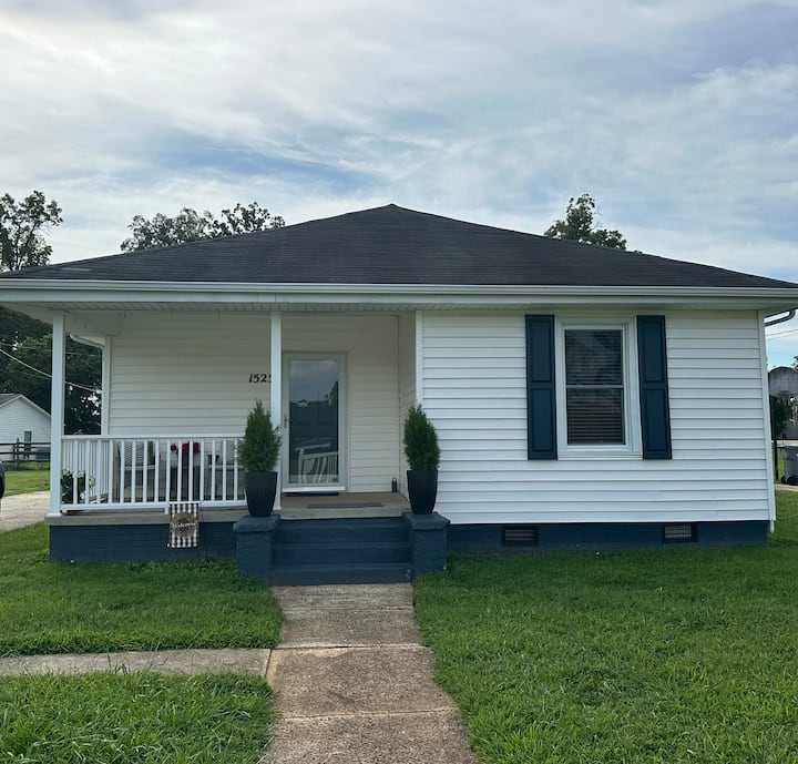 15 Min From Clt! Fully Updated! - Belmont, NC