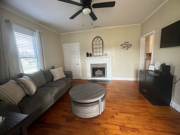 15 Min From Clt! Fully Updated! - Lowell, NC