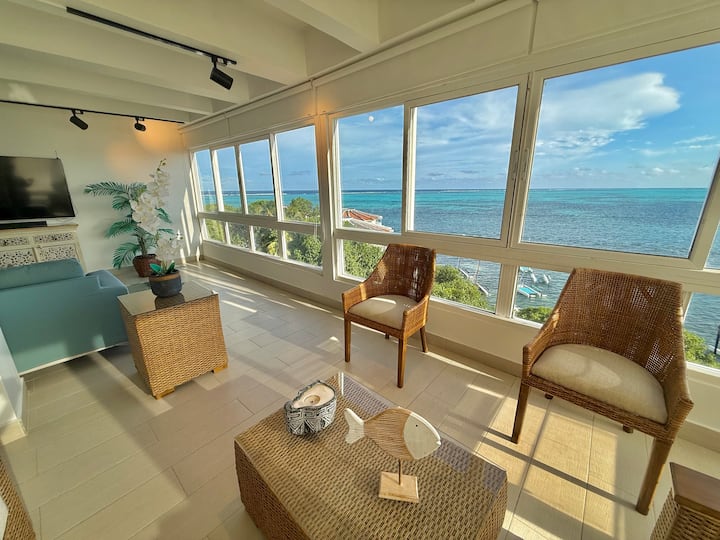 Amplio Con Vista Al Mar, Moderno Y Zona Central - San Andrés