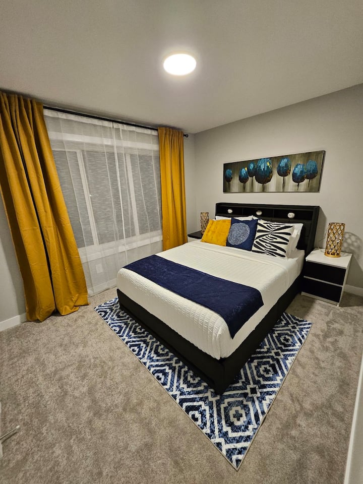 *New*complete Exclusive Ste+1coveredgarage+netflix - Edmonton