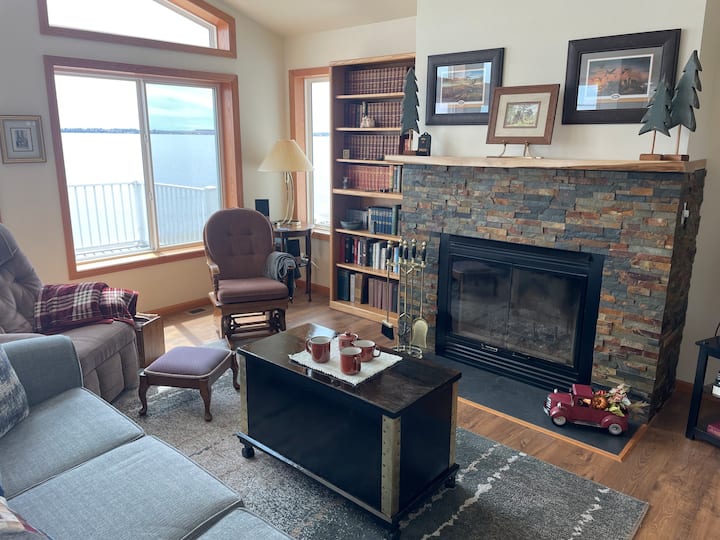 Stoff Inn On Gorgeous Lake Poinsett - Lake Poinsett, SD