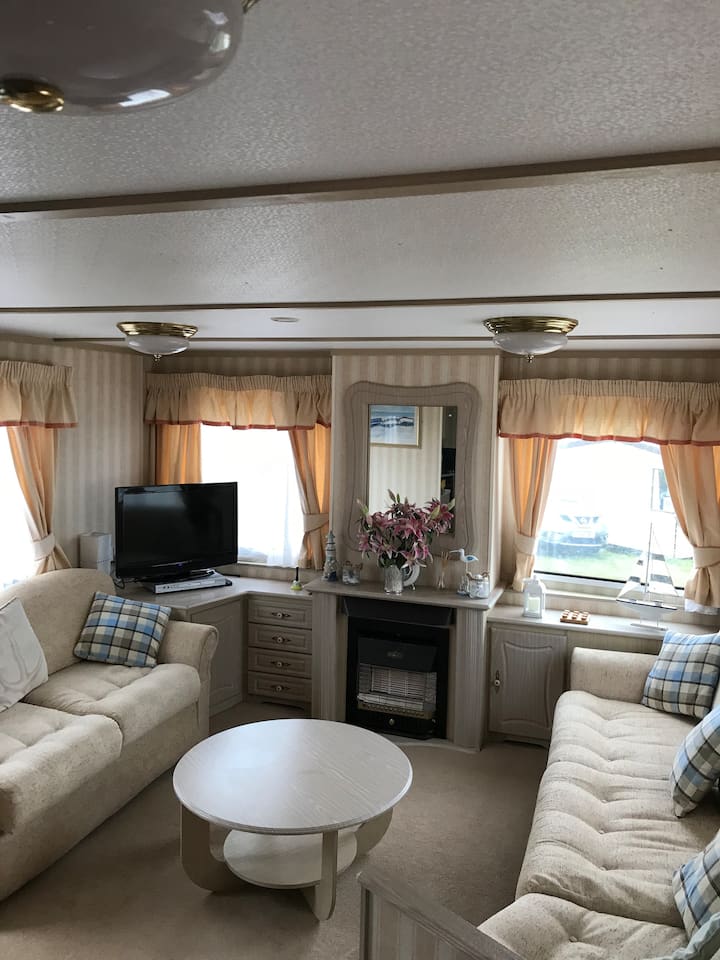 Static Caravan At Thornwick Bay - Flamborough