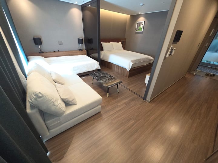 해운대 엘본 스테이 6 #해운대역3분 #해수욕장3분 #해리단길5분 #신축 #Haeundae - Busan