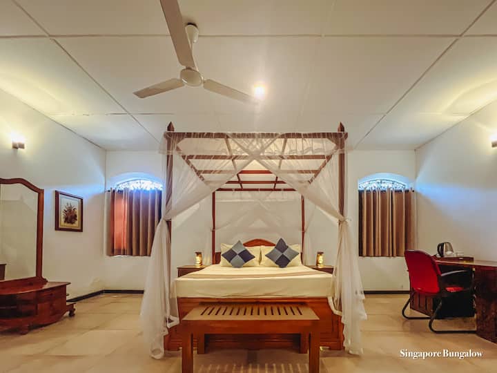 5 Bed Colonial Type Villa In Galle - Sri Lanka