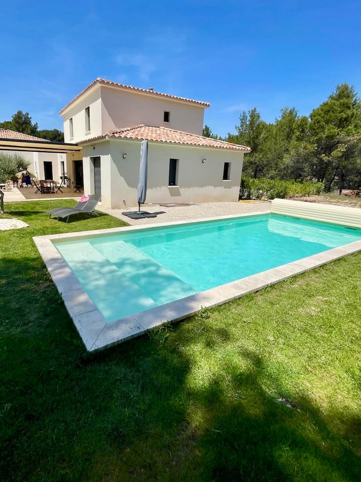 Villa En Provence - Lambesc