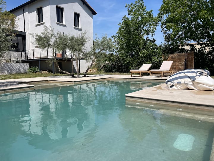 Grande Villa - Nîmes