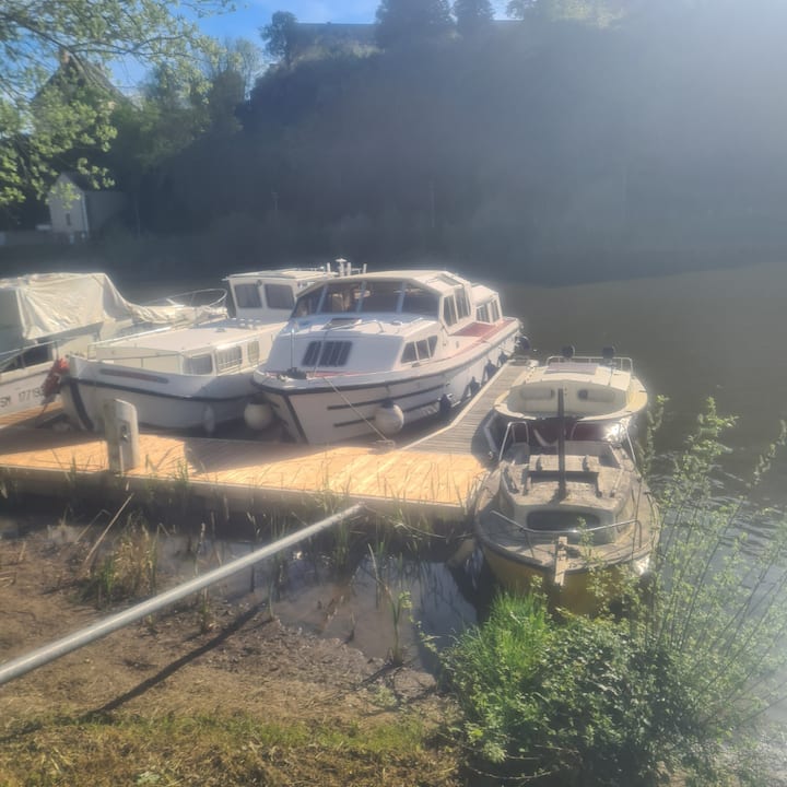 Le Plaisir De Dormir Sur L’eau - Château-Gontier-sur-Mayenne