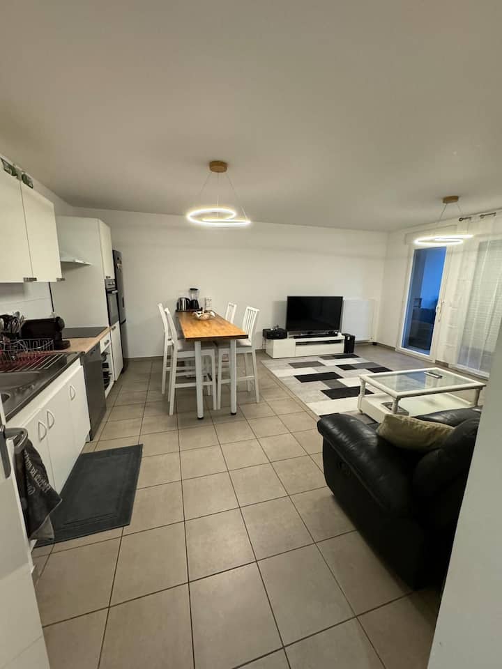 Chambre Confort Et Calme - Ville-la-Grand