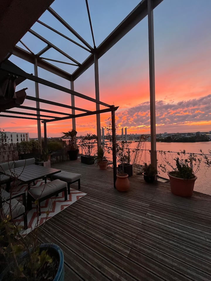 Appartement Familial, Terrasse Et Vue Imprenable - Floirac