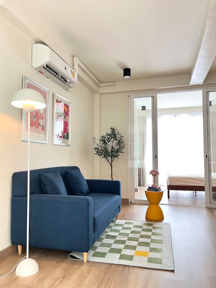 575h No.31 | 1 Br 1 Btr | 5 Mins To Bts & Iconsiam - Bangkok
