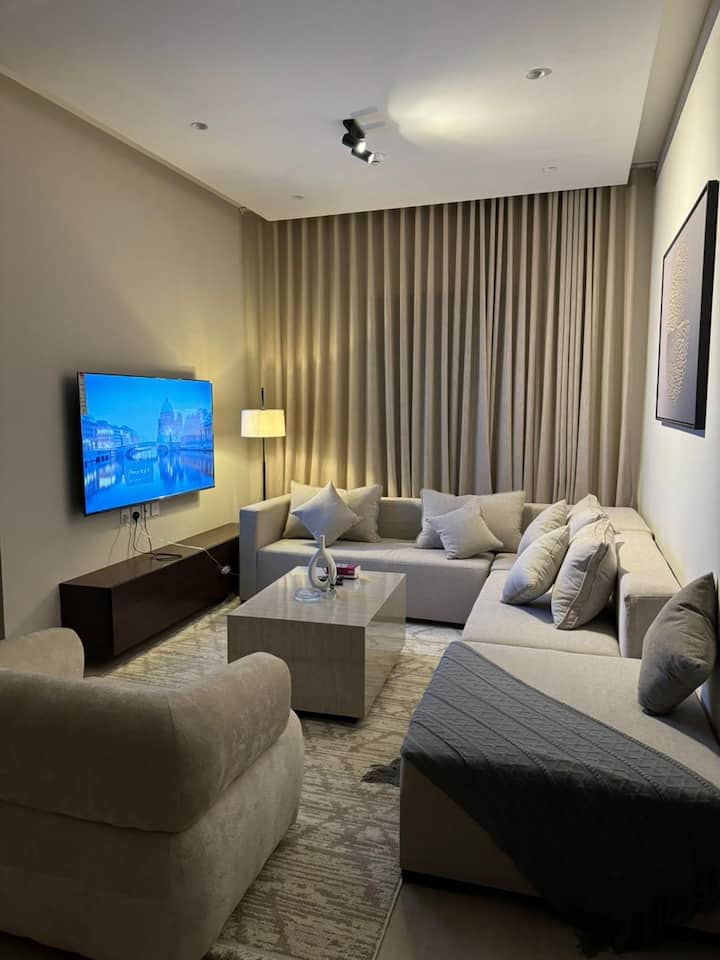 شقه 3 غرف نوم فاخره بحي العارض 15 - Riyadh