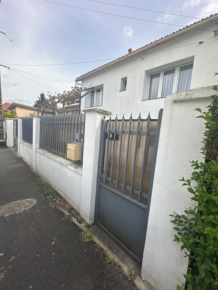 Appartement Près De Paris Et Disneyland - Gagny