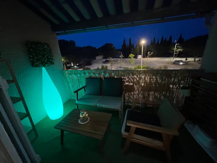 Appartement à 2 Km De La Mer. - Martigues