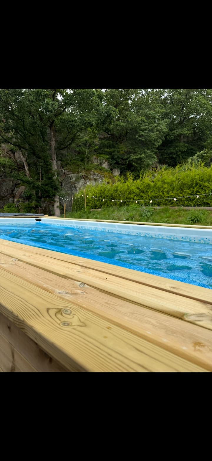 Lantlig,nybyggd Villa Med Uppvärmd Pool Och Spabad - Kungsbacka