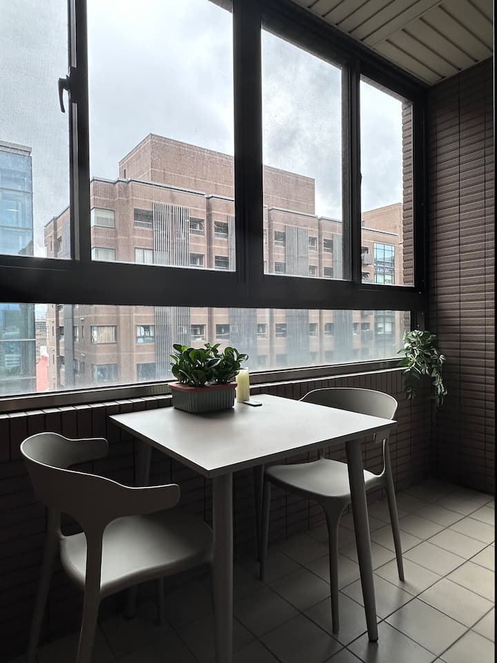 *New* Modern Loft - Taipei Main Station - Taipei