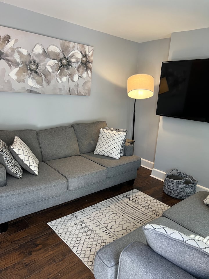 Modern 2-bed Downtown Wilmington - New Castle, DE