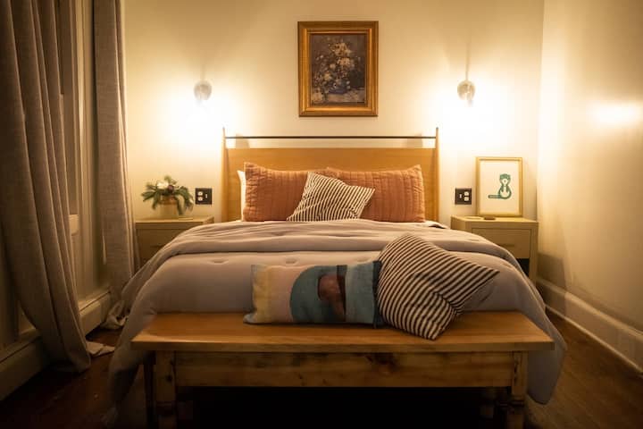 Hudson Pond · Garden Queen Suite · Gf Breakfast - Poughkeepsie, NY