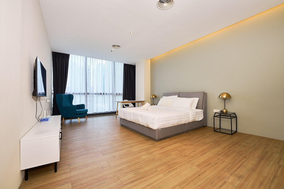 King Studio #1319, 2 min walk to Kerinchi LRT - Apartments for Rent in ...