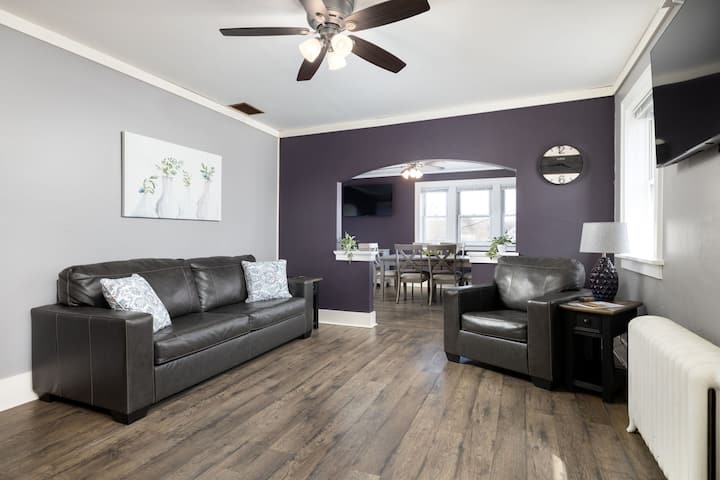 Top Shelf Suite - La Crosse, WI