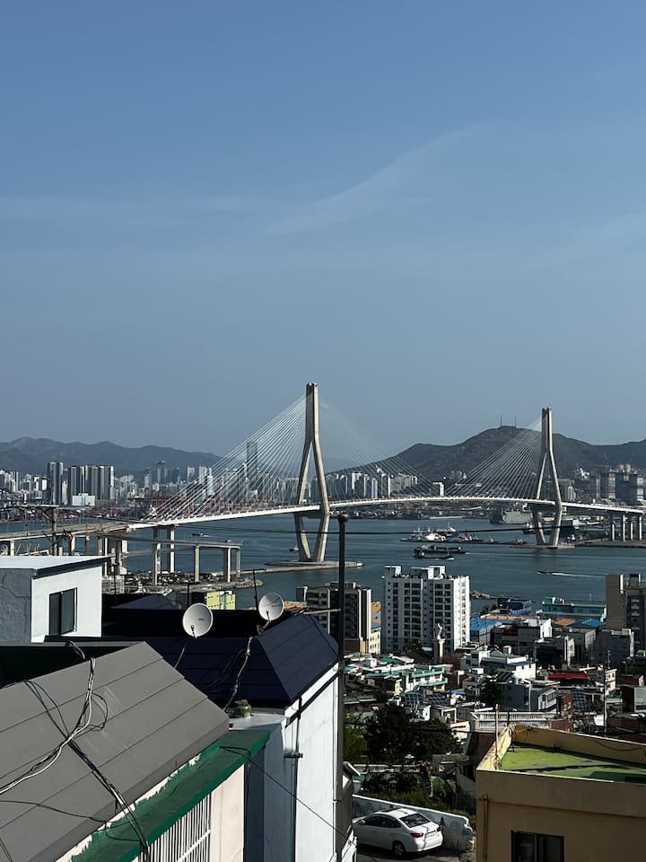 New [영도그집 301] #자쿠지 #부산항대교 #독채 #감성숙소 #주차가능 - Busan