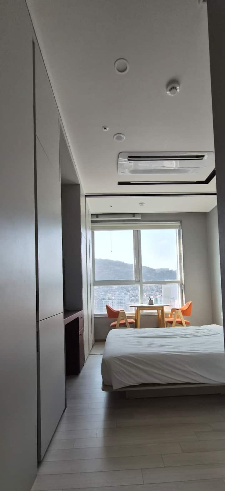 중심가 신축 5성residence &Family&비프거리&역1분&바다5분&침대1,쇼파베드2 - Busan