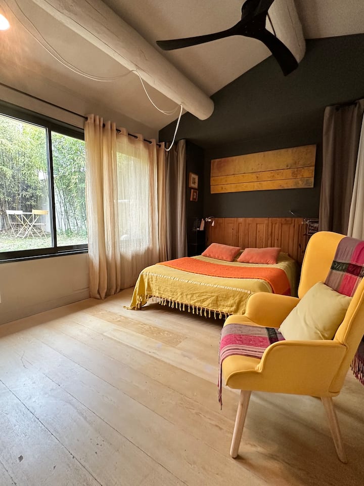 La Maison Cabanon :
Chambre Indépendante Et Calme - Lambesc