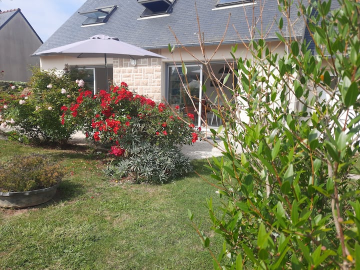 Loctudy:maison Familiale à 100 Mètres De La Mer. - Loctudy