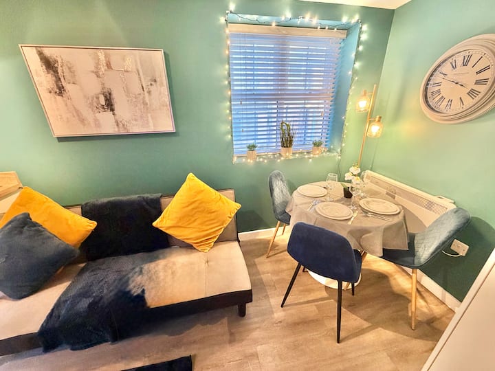 Cozy Apartment In Town Centre - Walk To Beach - Bournemouth