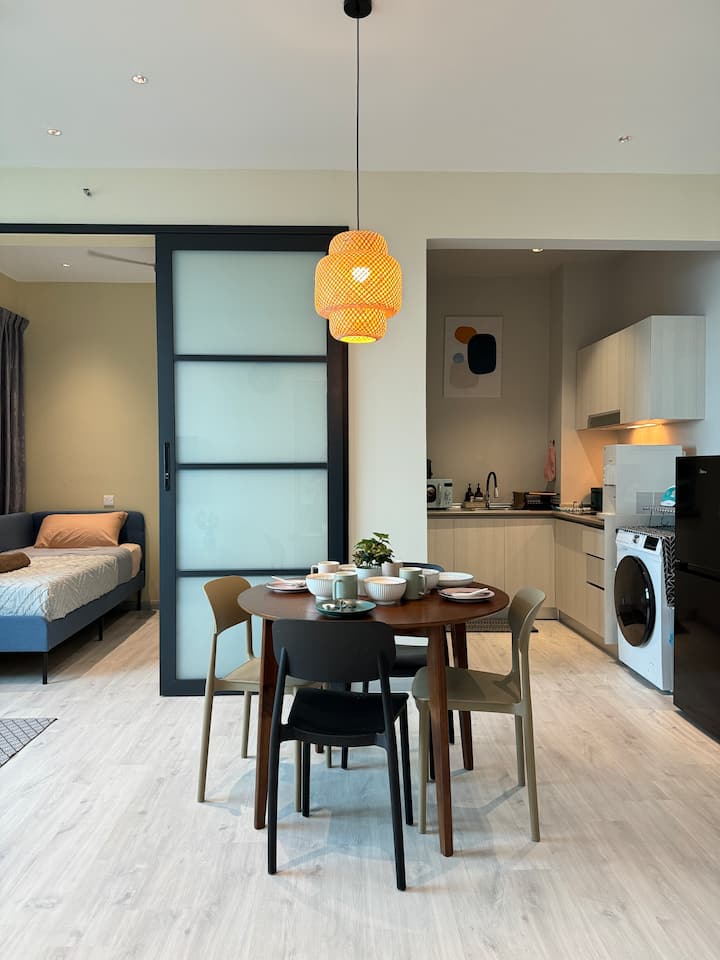 Jq | T2 | 2r1b | Deluxe | Sunset Seaview | 5-6 Pax - 