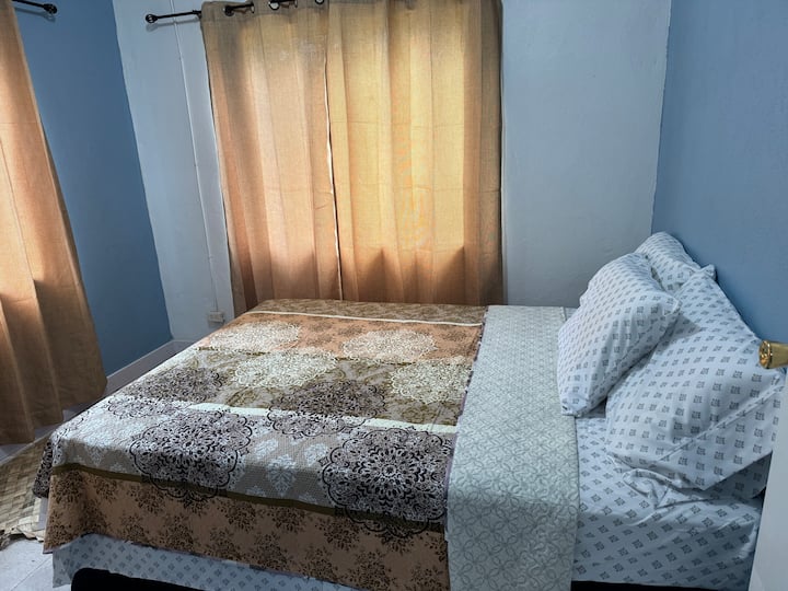 Two Bedroom in Town/Dolonier - Houses for Rent in Dolonier/ Net ...