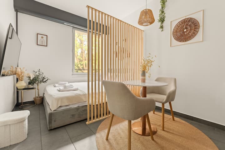 Peaceful Garden Retreat In Neuilly, Close To Paris - Neuilly-sur-Seine