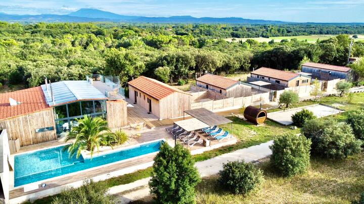 Domaine Nuiki Lodges - Grignan