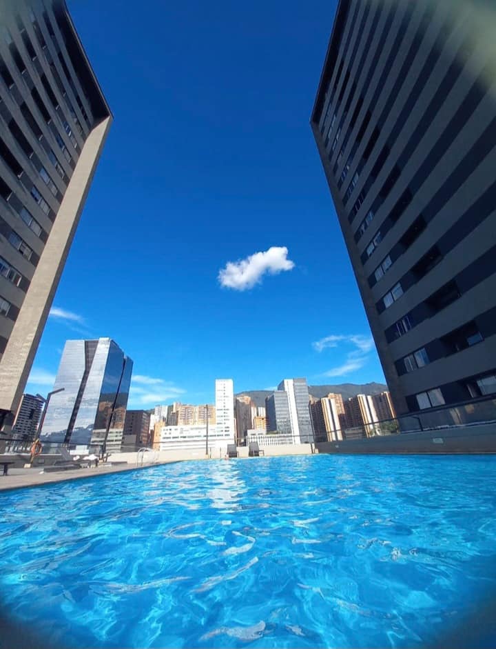 Urbanity. Lleras  Parque Del Poblado A 6 Minutos - Medellín