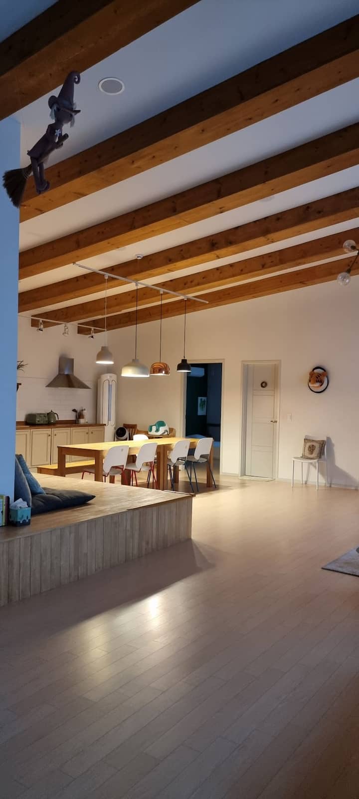 [하루를품다] "가족의 추억이 머무는곳"_키즈펜션,가족독채펜션#바베큐장#실내수영장#키즈공간 - Seogwipo-si