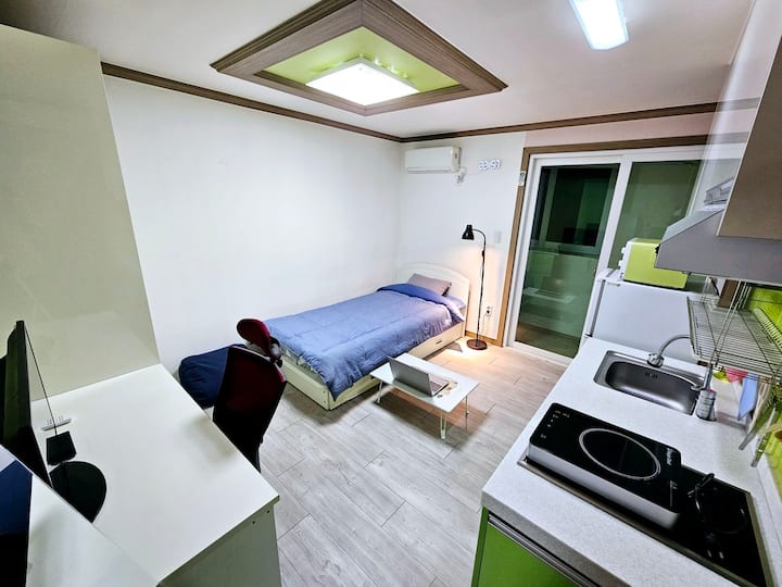 [Hausa2청주]white#univ.#충북대#편한주차#산업단지#터미널 - 내덕2동
