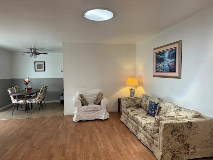 B5- Cozy Private  Bedroom - Mountain View, CA