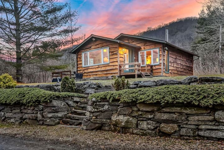 Grandview Cabin - Phoenicia, NY