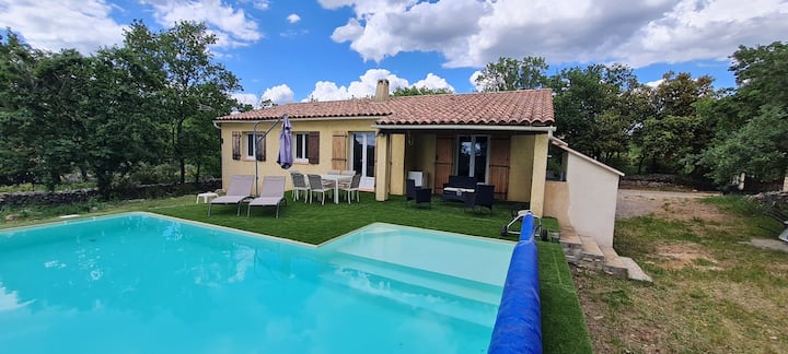 Maison De Charme Avec Piscine. - Quinson