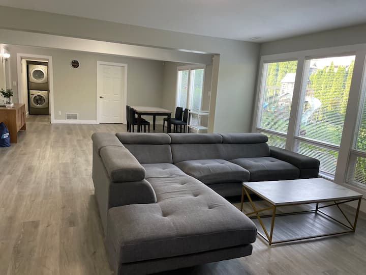 Charming Room On Promontory - Chilliwack