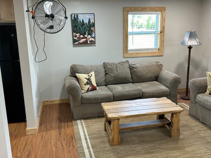 Relax And Enjoy - South Lynchburg