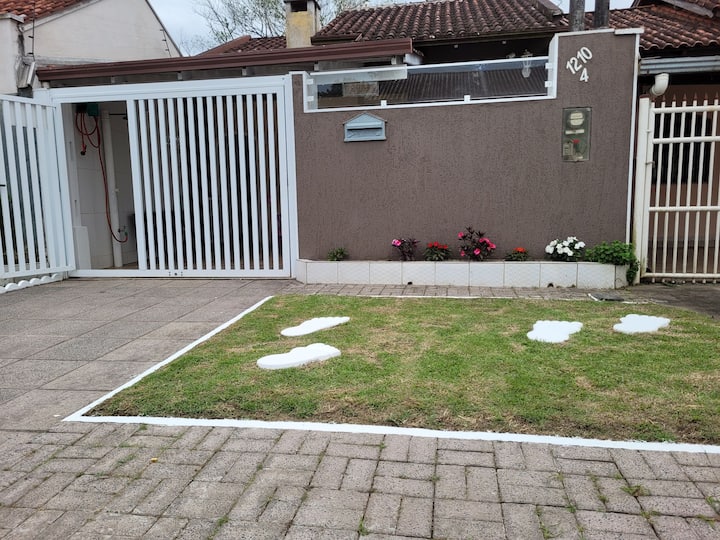 Casa Confortável Perto Da Praia - Guaratuba