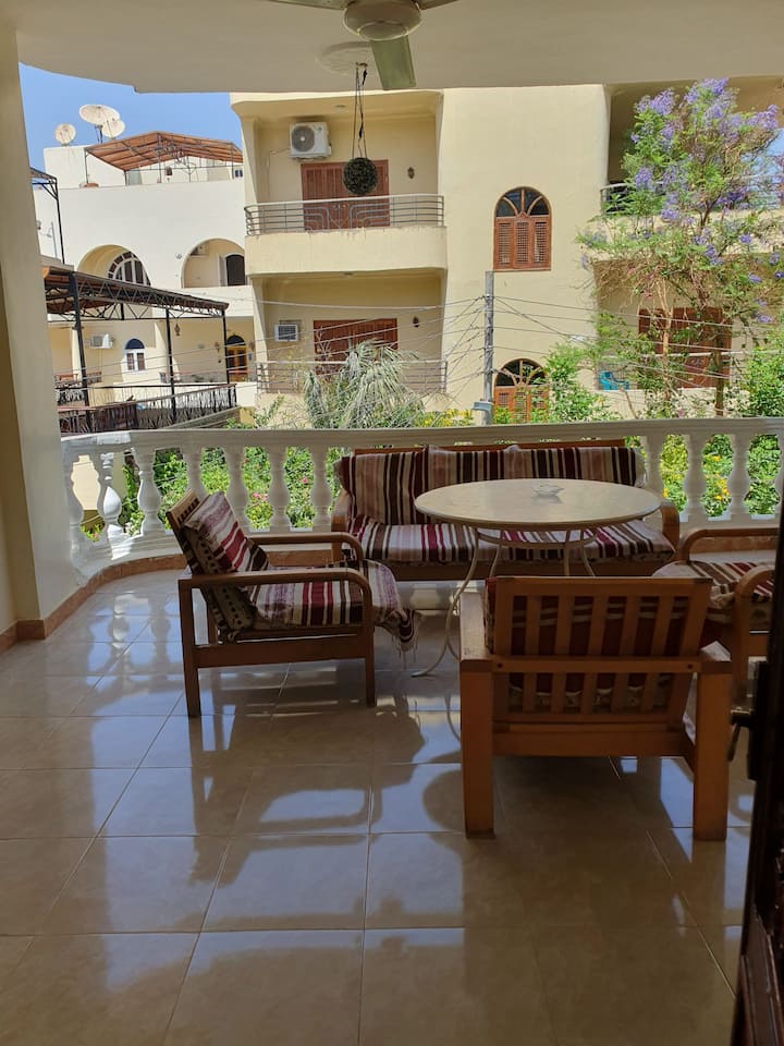 Villa Omar El Sharif Appartement N5 Avec Piscine - Luxor