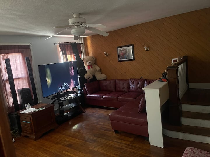 Auténtico 2 Persons - Phoenixville, PA