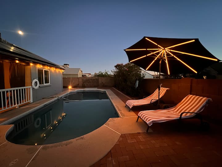 Cactus Getaway - Prime Location W/pool - Maryvale Village – Phoenix