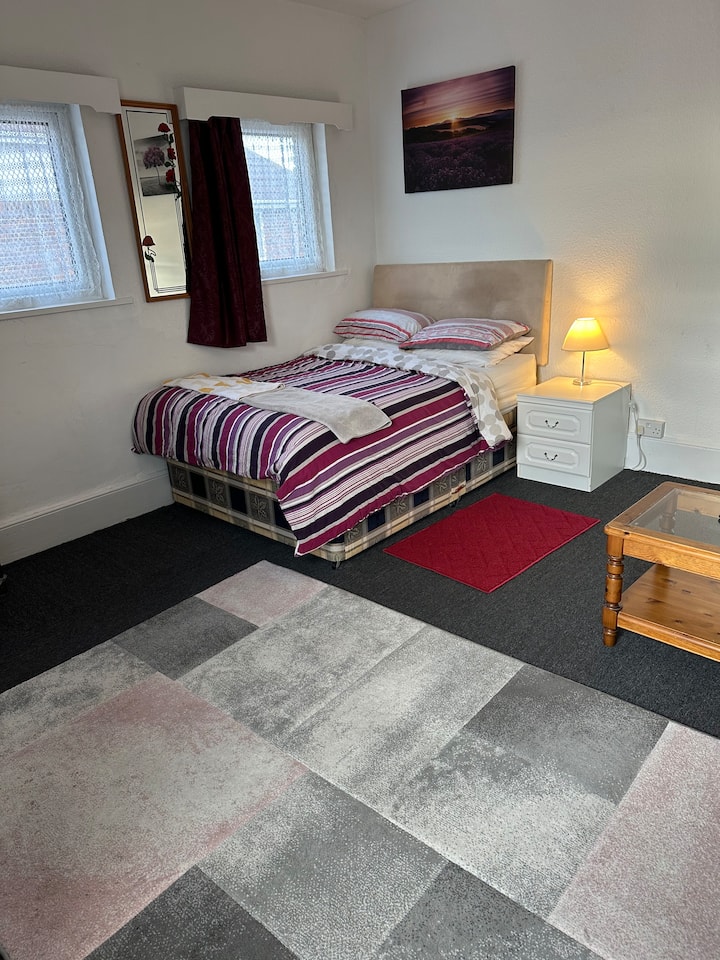 Xtra Large Dble Room 0.8 Miles To Cntrl Station - Southampton