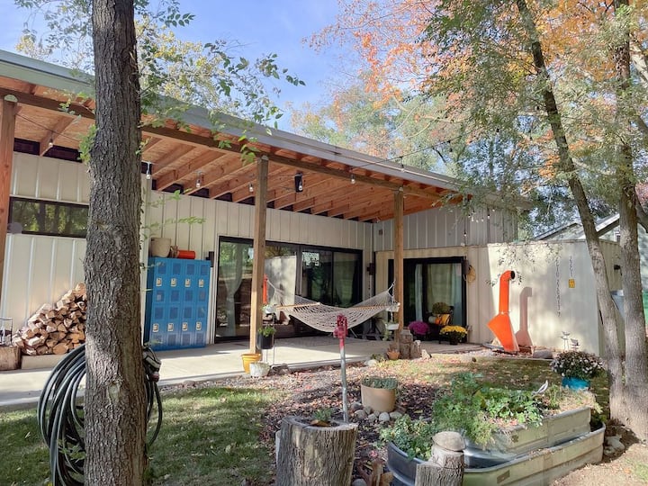 Modern/new Build+outdoor Living - Lafayette, IN