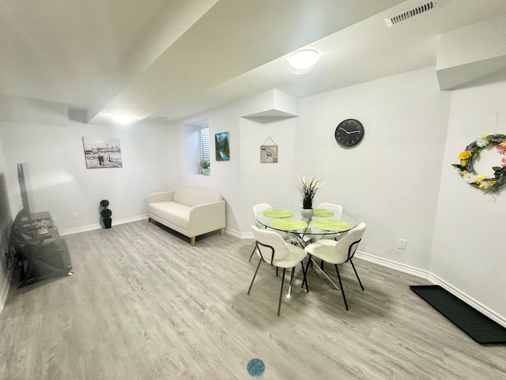 Brand New Suite In Ajax - Pickering